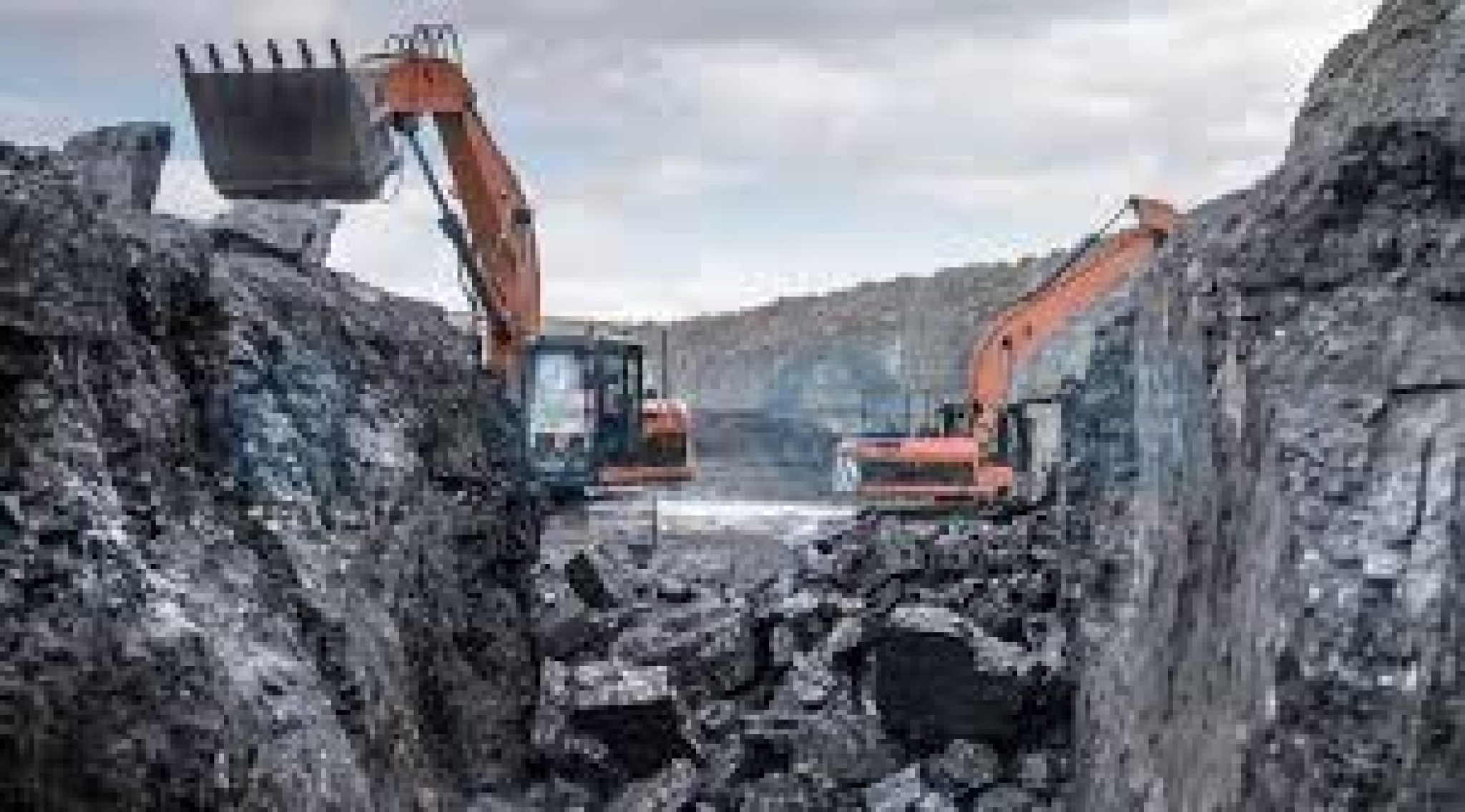 Arunachal opens state’s first commercial coal mine at Namchik-Namphuk
